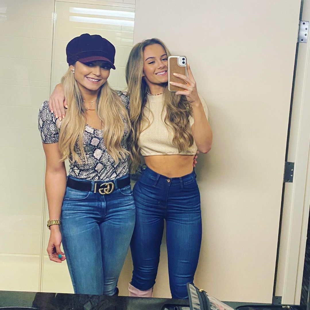 10 Pictures Of Anna Jay Like You've Never Seen Her Before