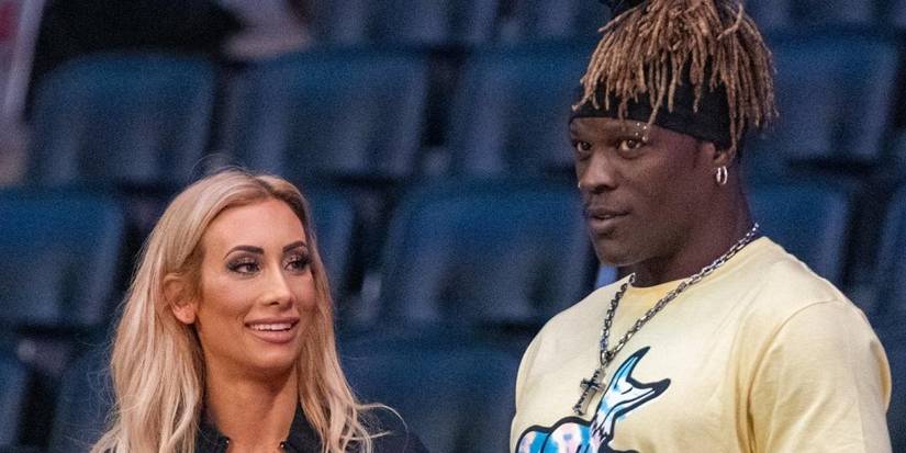 10 Pictures Of Carmella Like You've Never Seen Her Before