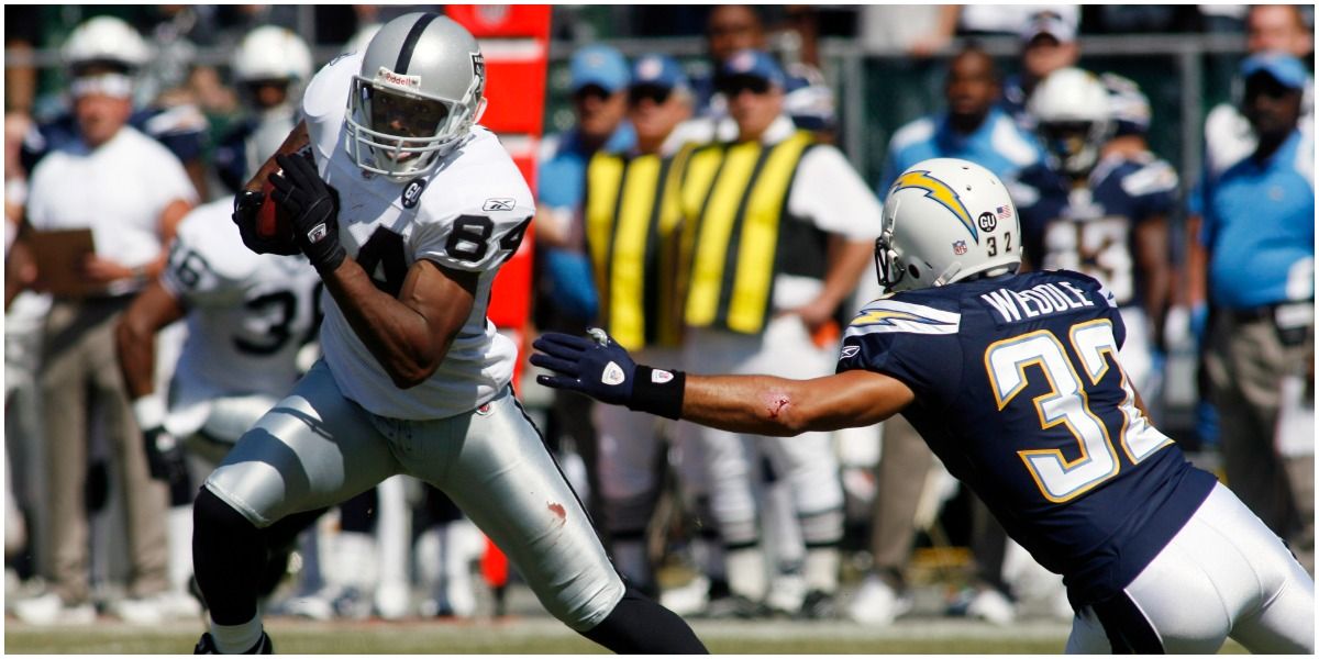 Worst NFL Free Agent Signings Of All Time