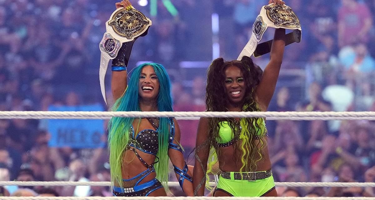 WWE Is Reportedly Trying To "Reconcile" With Sasha Banks & Naomi