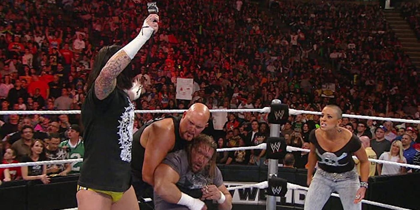 10 Special Episodes Of WWE Raw You May Have Forgotten About