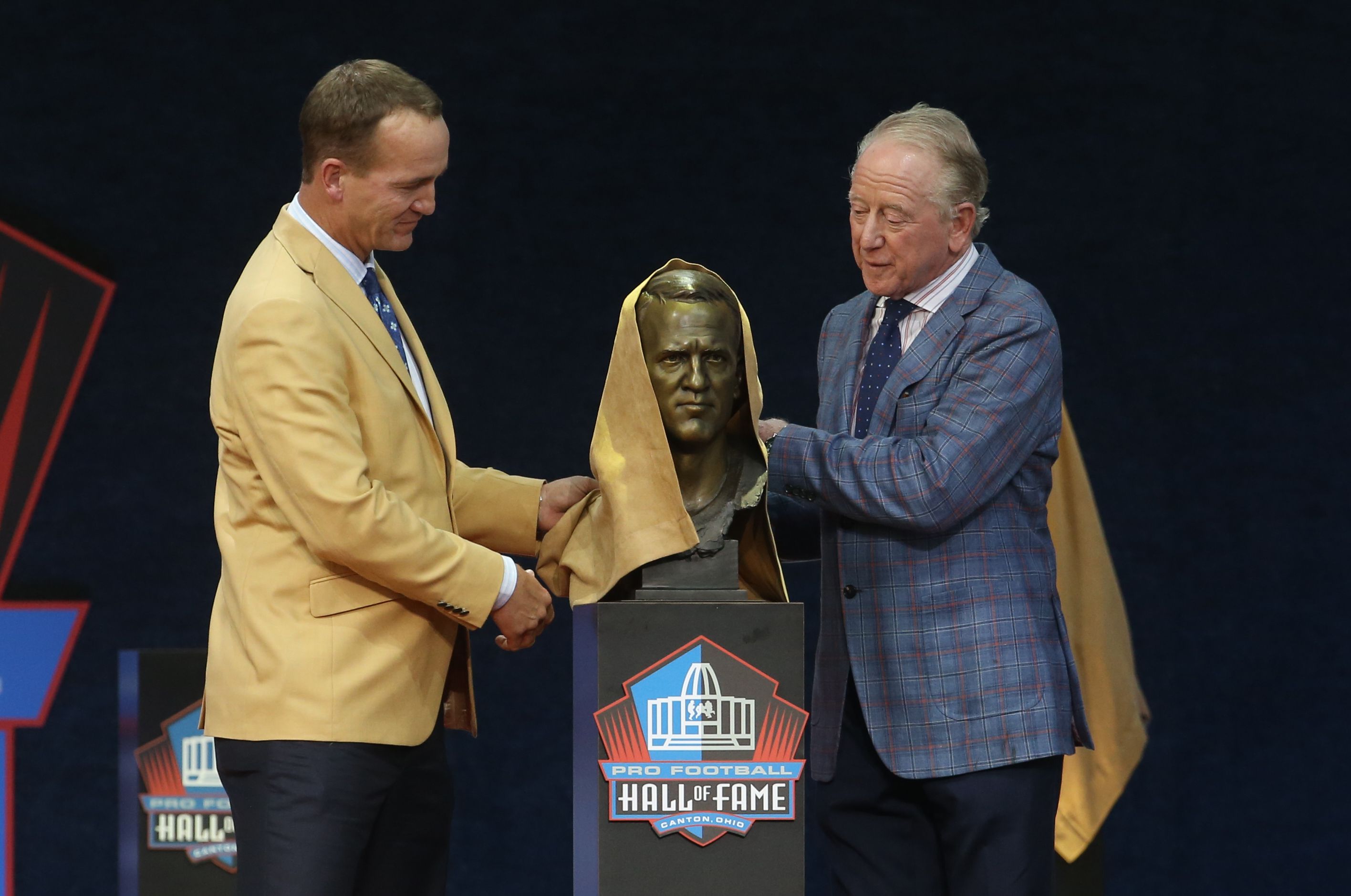 10 Things NFL Fans Should Know About The Manning Family