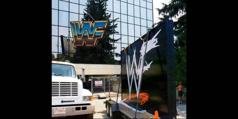 WWF Livewire: The History Of WWE's Most Bizarre Show Ever, Explained