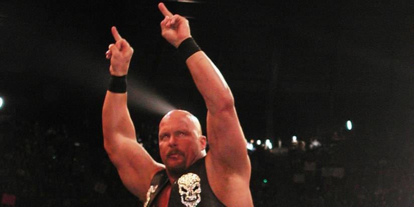 Steve Austin Recalls WWE Requesting Him To Change His Middle Finger Pose