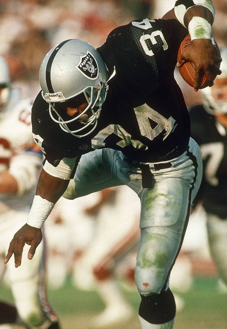 10 Things NFL Fans Should Know About Bo Jackson