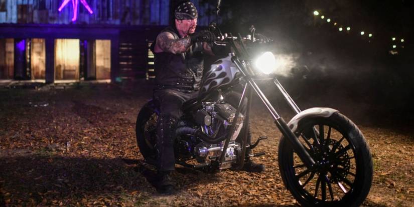 10 Things About The Undertaker's Life Outside Of Wrestling Fans Should Know