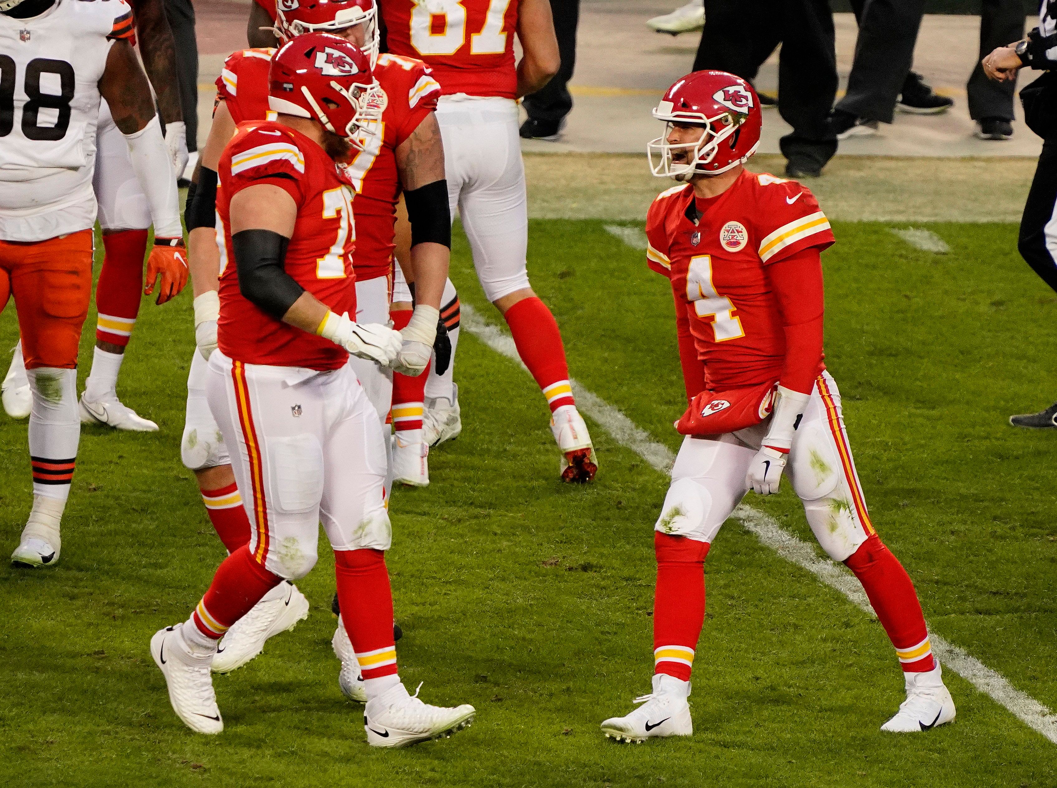 10 NFL Quarterbacks You Forgot Are Still In The League