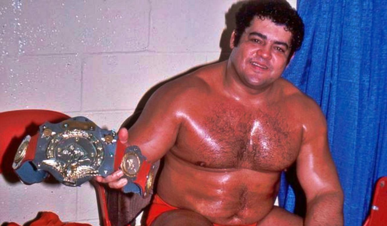 The 10 Oldest Wrestlers To Win The WWE Intercontinental Championship ...