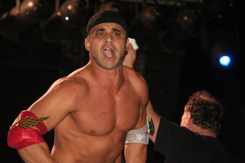 10 Things Wrestling Fans Should Know About Teddy Hart