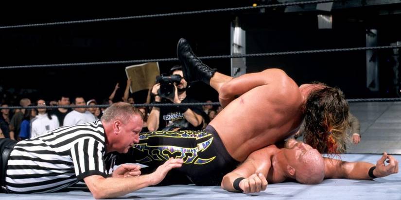 WWE Matches That Didn't End Because Of A Finisher