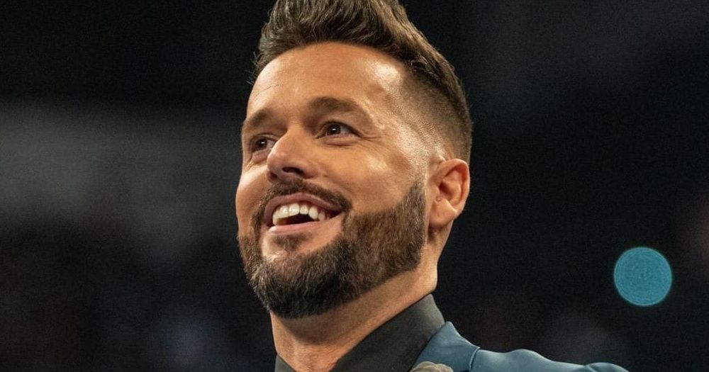 10 Things WWE Fans Should Know About Raw Announcer Mike Rome
