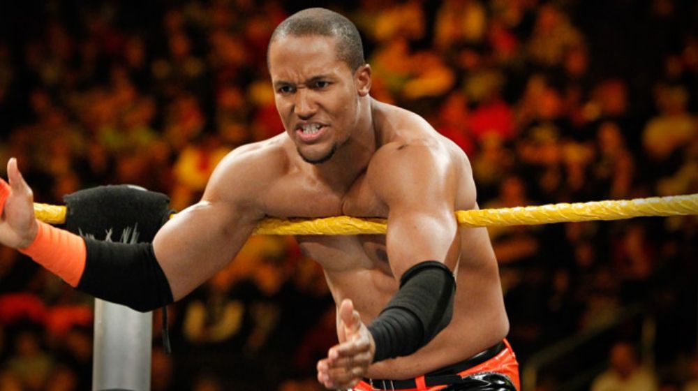 10 Things Fans Need To Know About WWE Commentator Byron Saxton