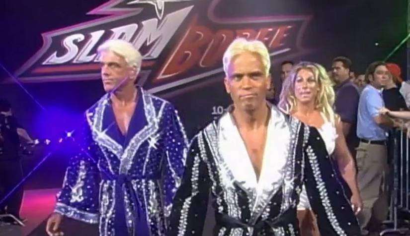 Why WWE Referee Charles Robinson Is Called "Lil Naitch", Explained