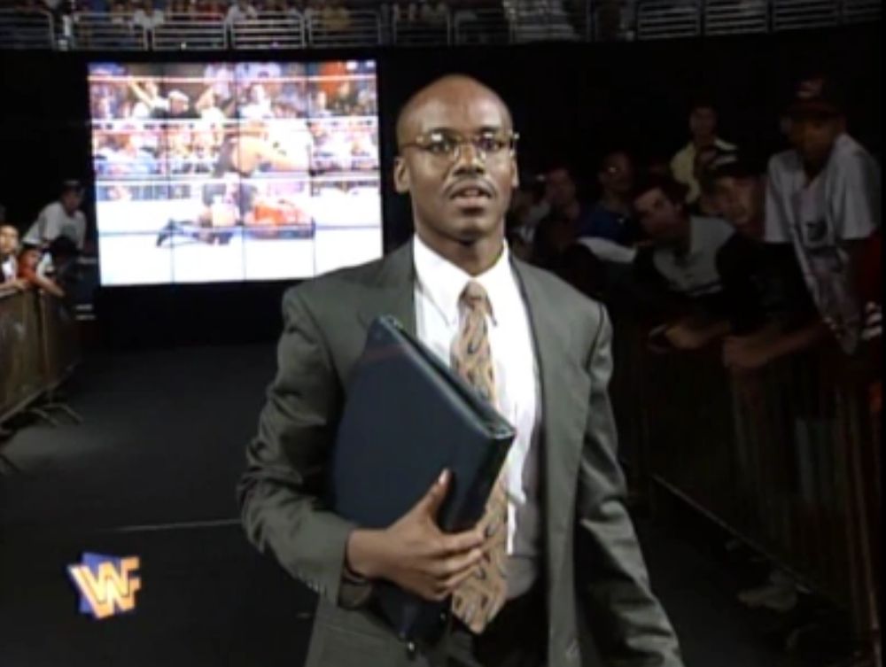 10 Things Fans Should Know About Wrestling Manager Clarence Mason