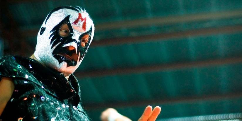 10 Things Wrestling Fans Should Know About Mil Mascaras