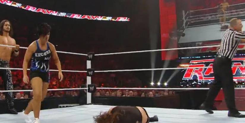 Trish Stratus' Last 10 WWE RAW Matches, Ranked Worst To Best