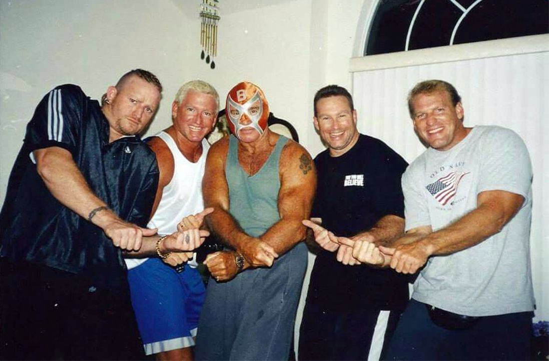 10 Things Wrestling Fans Should Know About The Armstrong Family