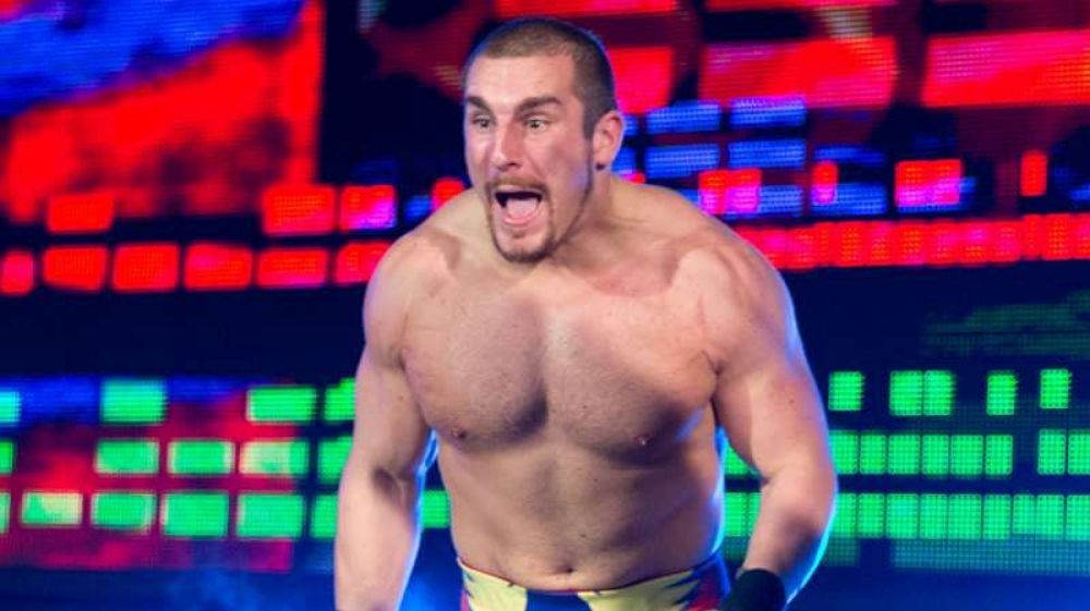 10 Things WWE Fans Need To Know About Mojo Rawley