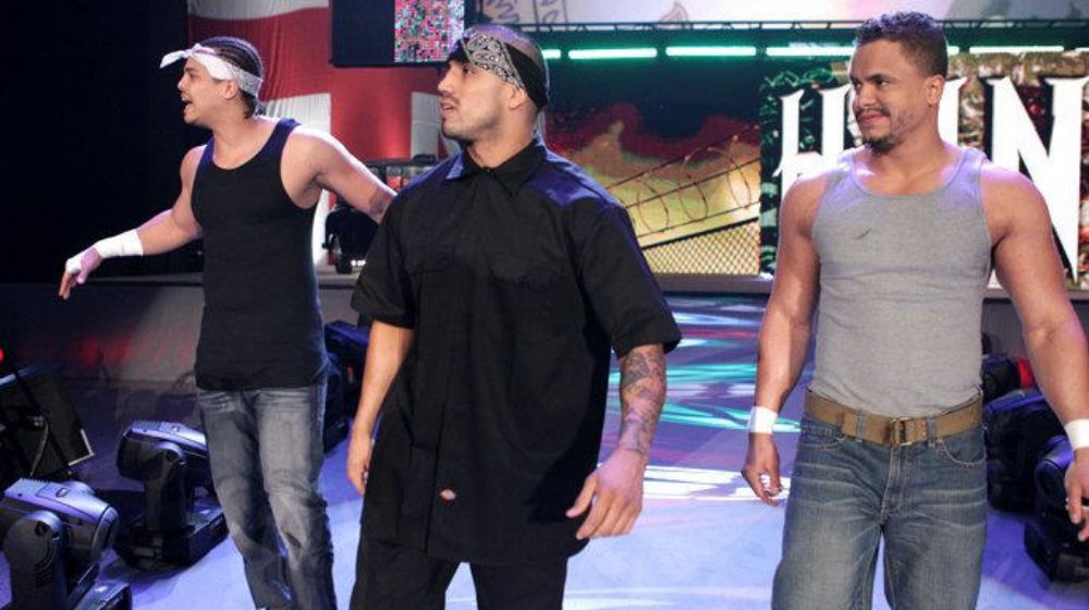 10 Things Wrestling Fans Should Know About The Colon Family