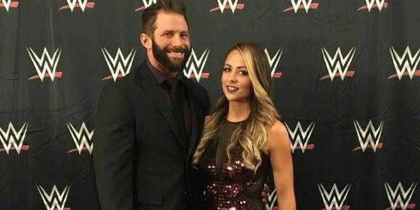 10 Things WWE Fans Need To Know About Emma