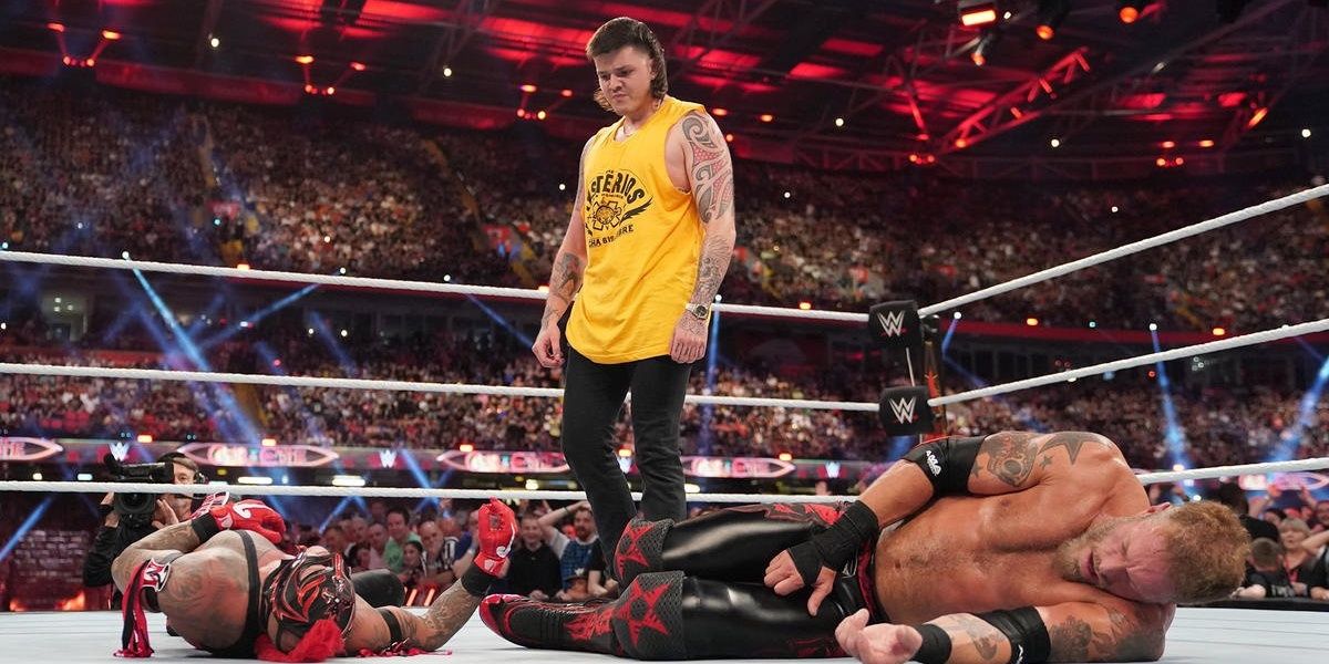 10 Storyline Tropes That WWE Still Relies On