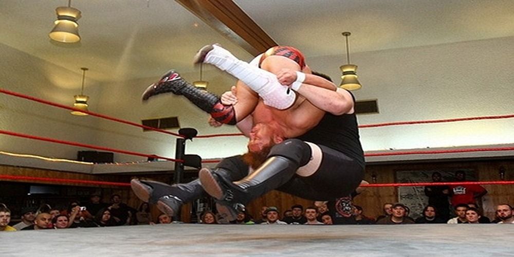 10 Variations Of The Piledriver That Are Insane To Watch