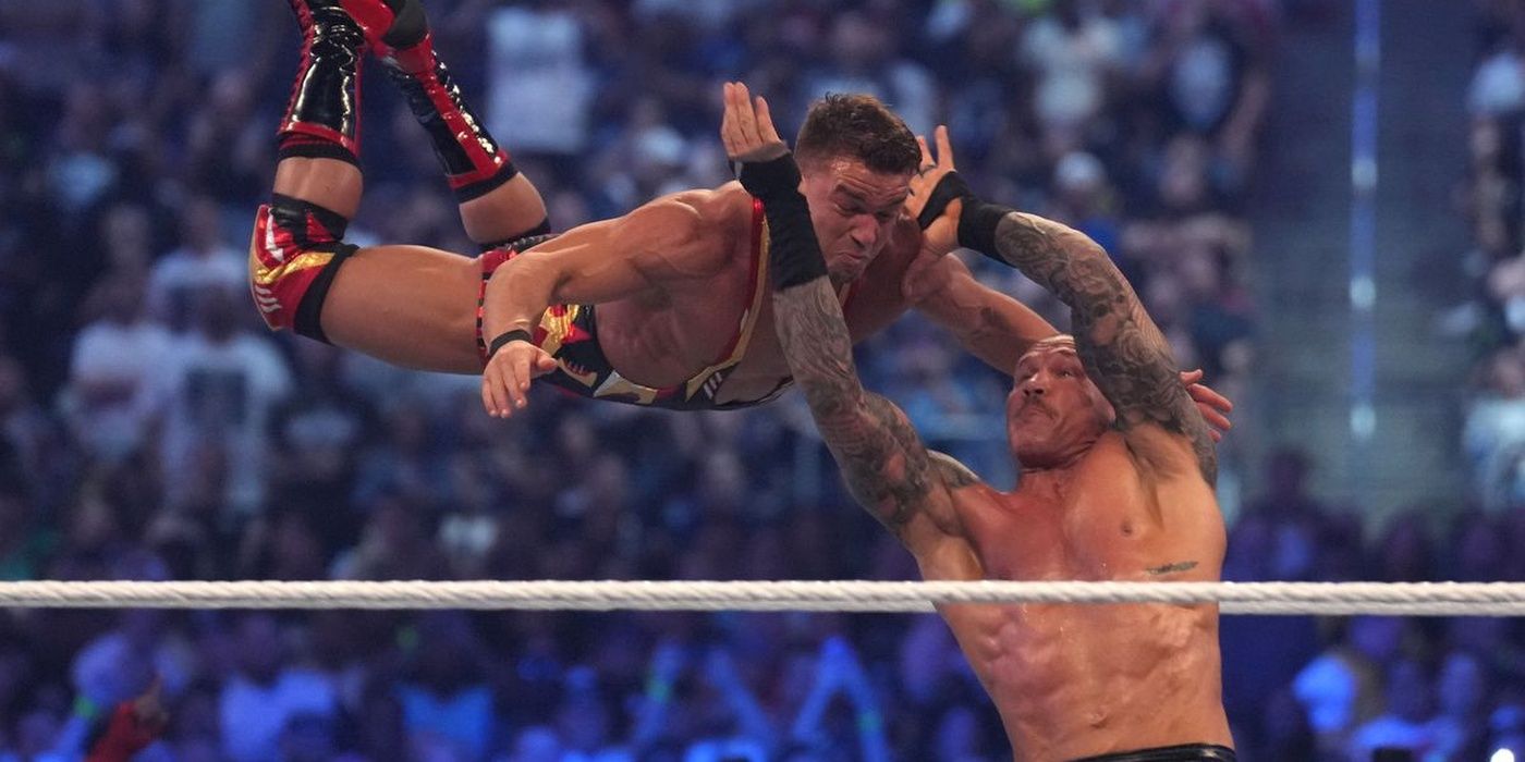 10 WWE Wrestlers You Forgot Used Multiple Finishers