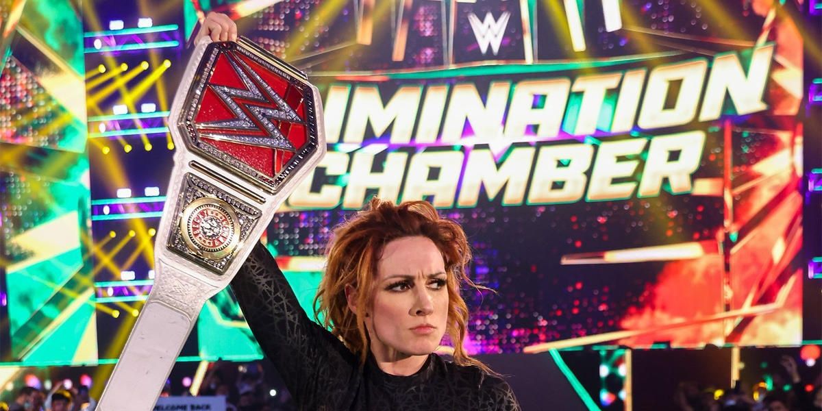 The 15 Longest WWE Raw Women’s Championship Reigns