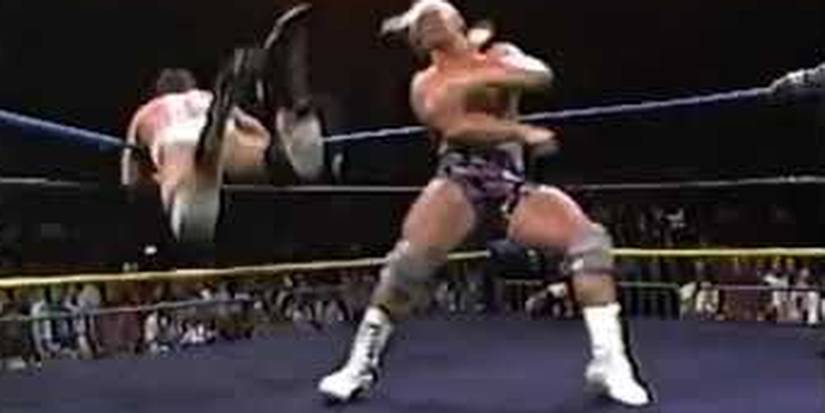 10 Best Moves In A Wrestler's Arsenal (That They Never Use)