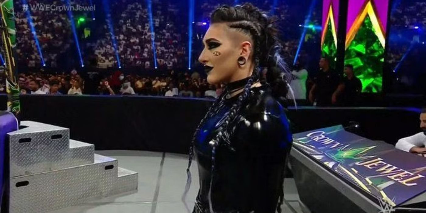 10 Best Looks Of Rhea Ripley's WWE Career, Ranked