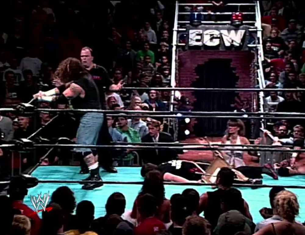 10 Things ECW Fans Should Know About The Raven Vs. Sandman Feud 10 Things ECW Fans Should Know About The Raven Vs. Sandman Feud