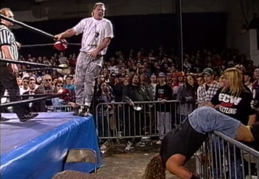 10 Things ECW Fans Should Know About The Raven Vs. Sandman Feud 10 Things ECW Fans Should Know About The Raven Vs. Sandman Feud