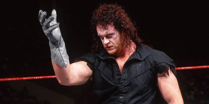 10 Memorable WWE Gimmicks: What Is Their Origin?