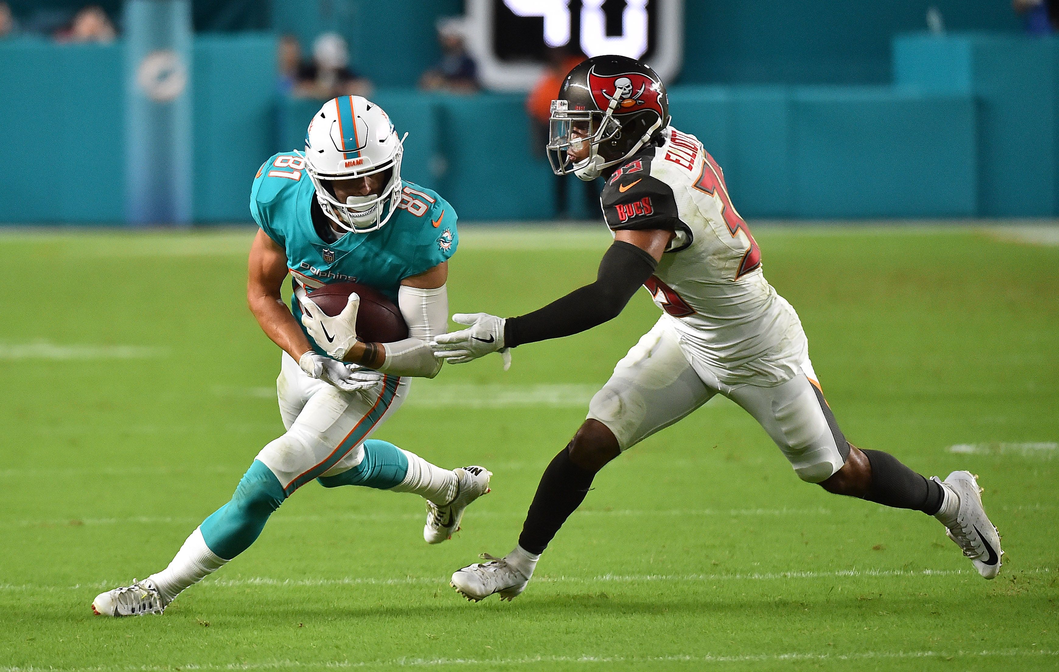 11 Times A NFL Game Got Canceled/Postponed (& The Reasons Why)