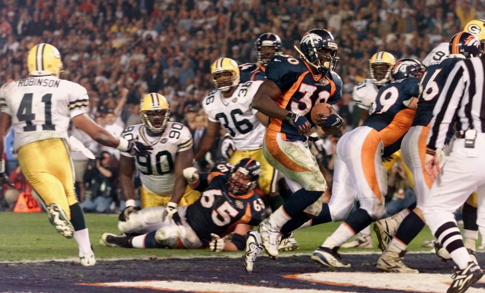 10 NFL Super Bowl Games With The Most Penalties, Ranked