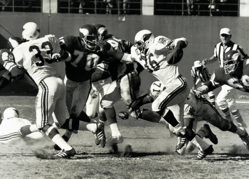 10 Embarrassing Things NFL Players Want You To Forget About Them