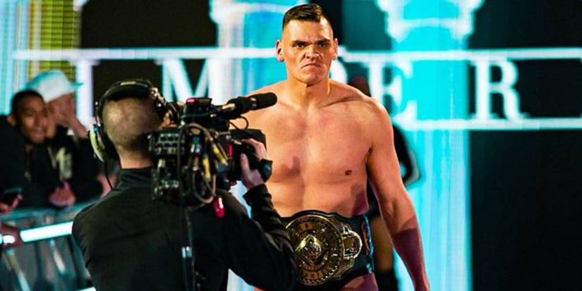 The Perfect Candidate To Beat Seth Rollins For The World Heavyweight ...