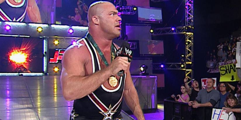 6 Times WWE Wrestlers Talked Back To Fans During A Promo