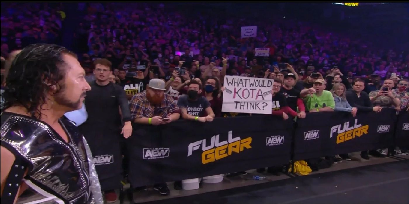 10 Funniest Fan Signs In AEW History
