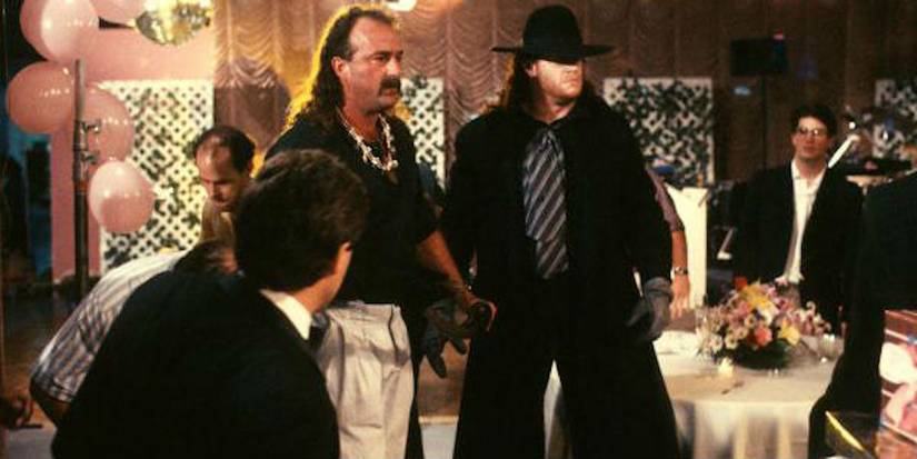 10 Things WWE Fans Should Know About The Undertaker Vs. Jake "The Snake ...