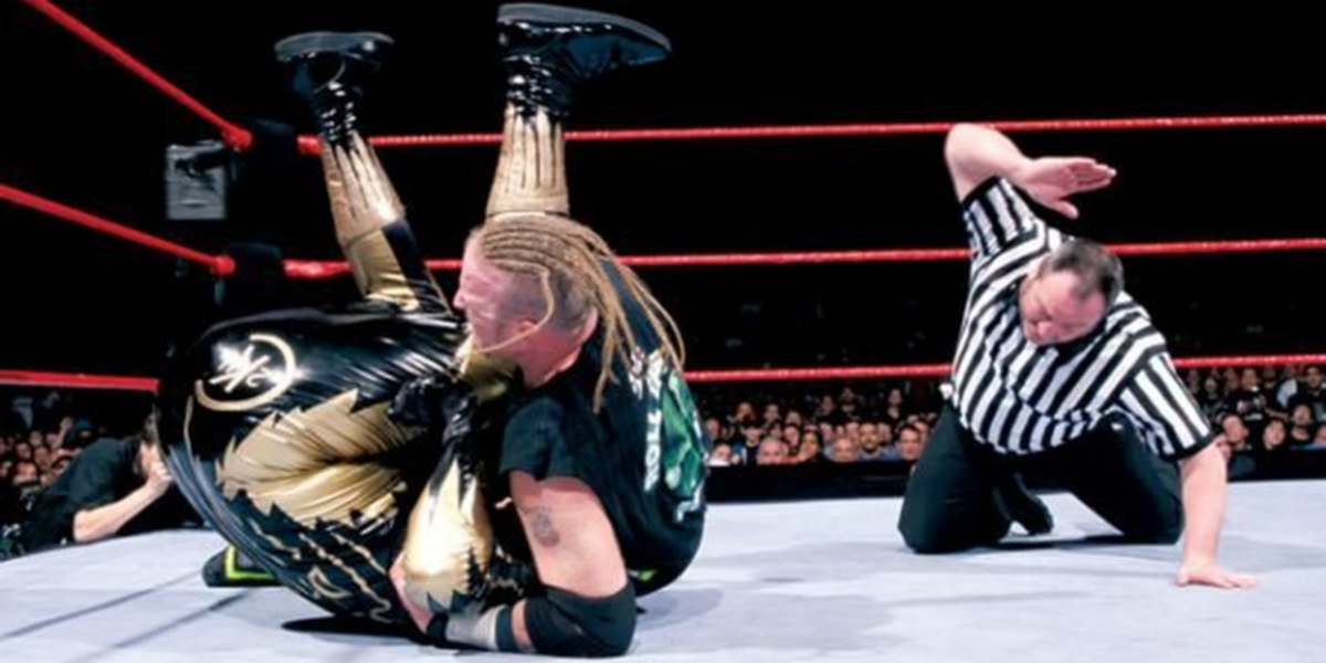 10 Things WWE Fans Should Know About WrestleMania 15