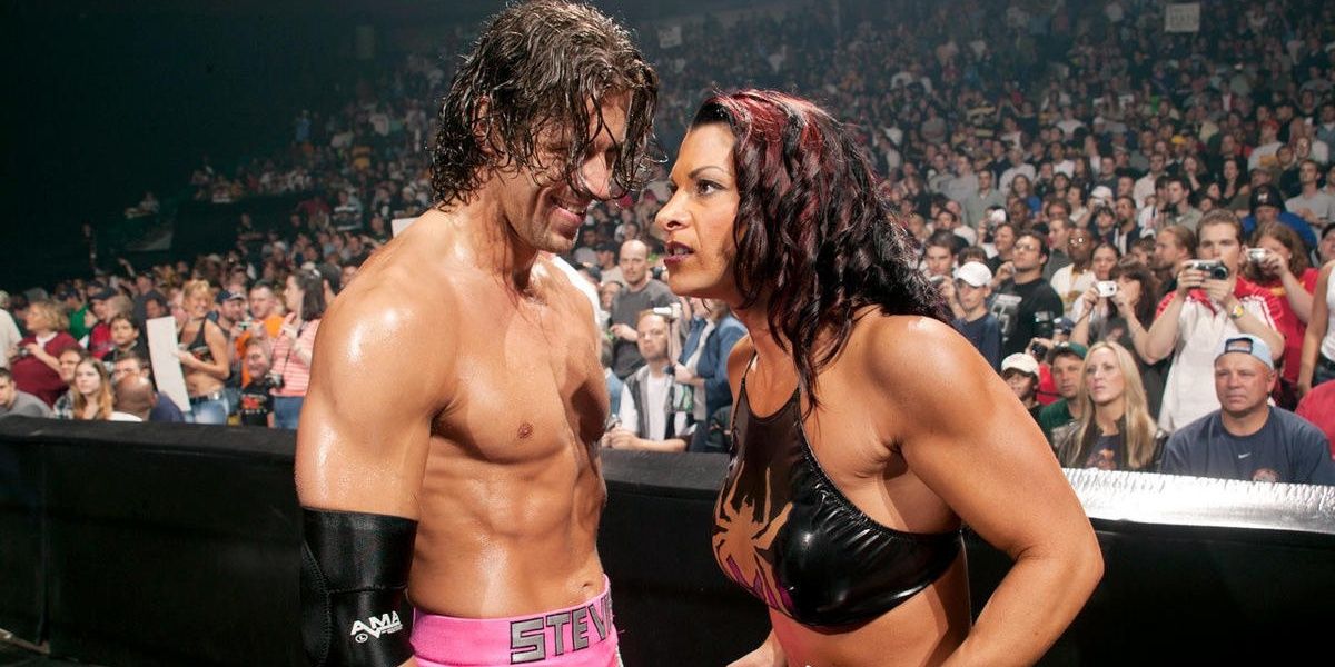 5 Retired Female Wrestlers Who Pioneered Change In The Industry (& 5 Who Continue To Do So)