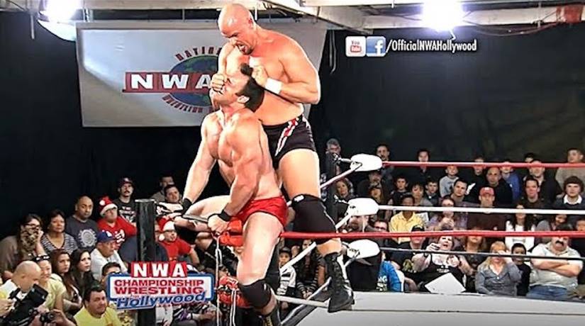 10 Things WWE Fans Should Know About LA Knight's Career Before WWE