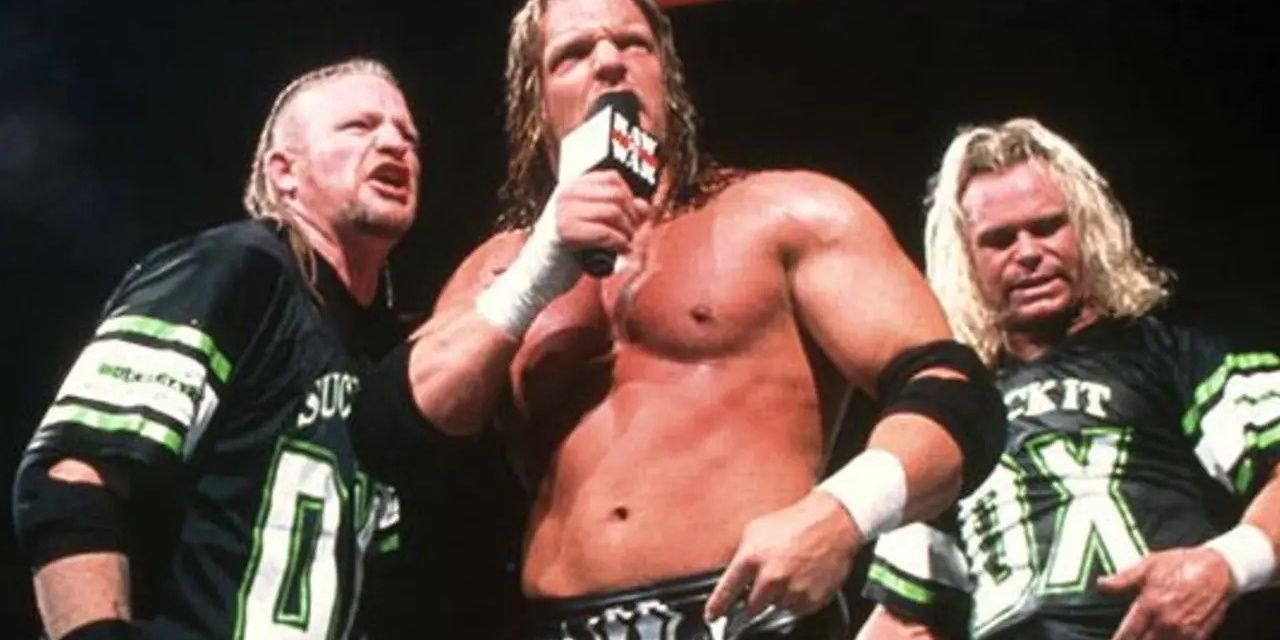 5 Dumbest Wrestlers Of WWE's Attitude Era (& 5 Smartest)