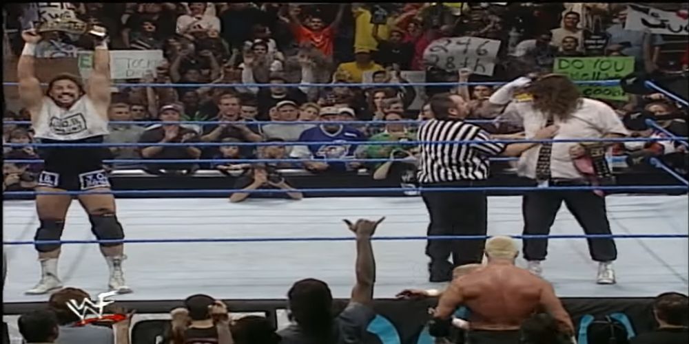 10 Weird Moments In Great WWE Storylines You Forgot About