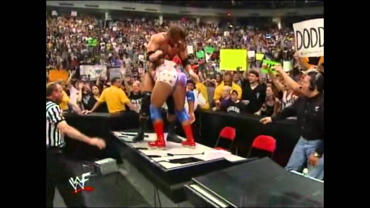 Top 8 Biggest Botches Of Triple H's Wrestling Career