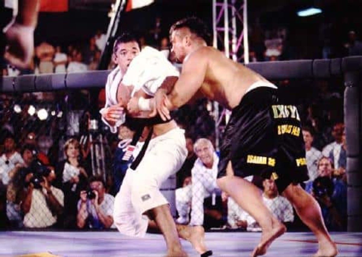 10 Crazy Moments From UFC's Early Days That Would Never Happen Today