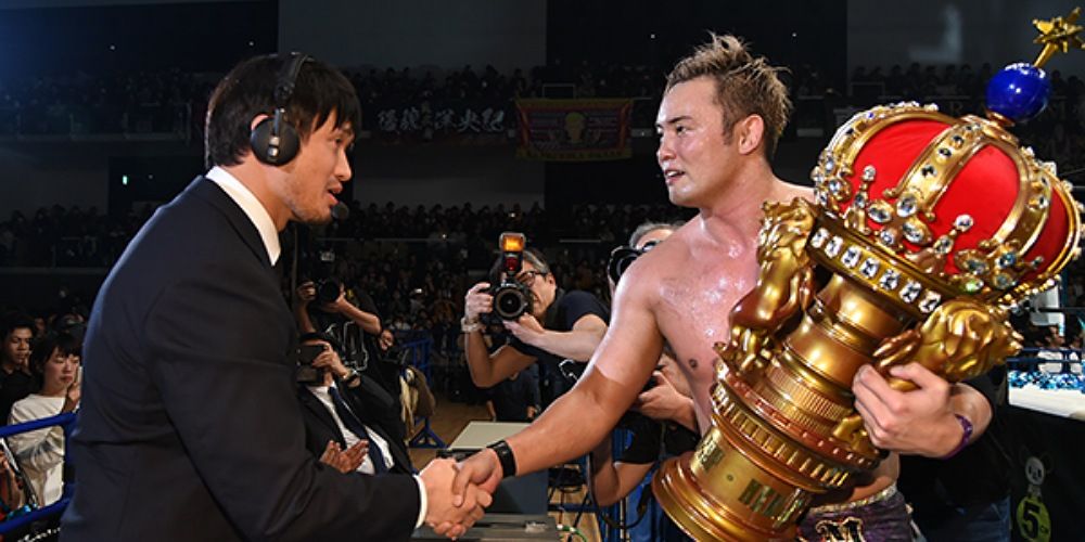 10 Best Looking Wrestling Trophies Ever, Ranked