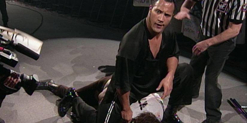 Mankind Vs The Rock: Why Their Royal Rumble Match Is One Of WWE's Most ...