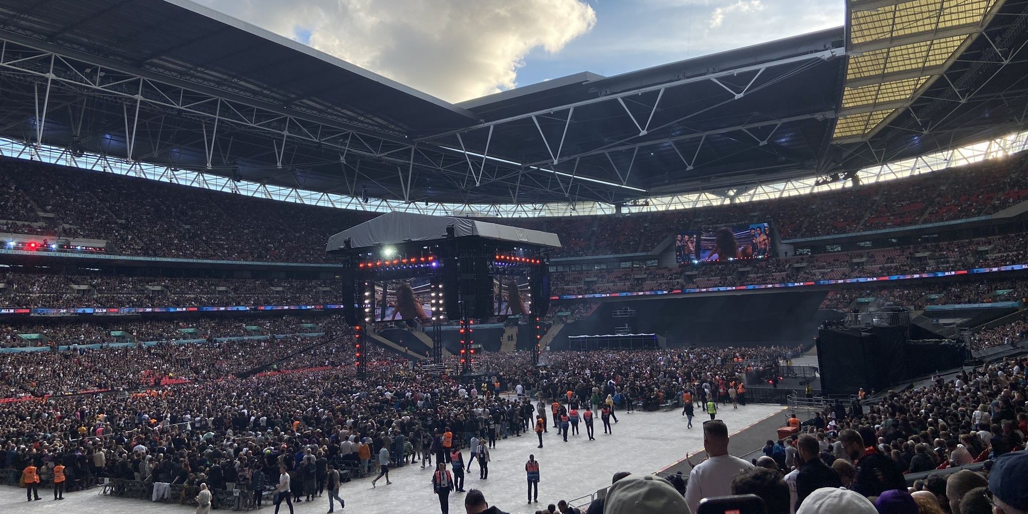 Details Only The Live Crowd Saw At AEW All In 2023